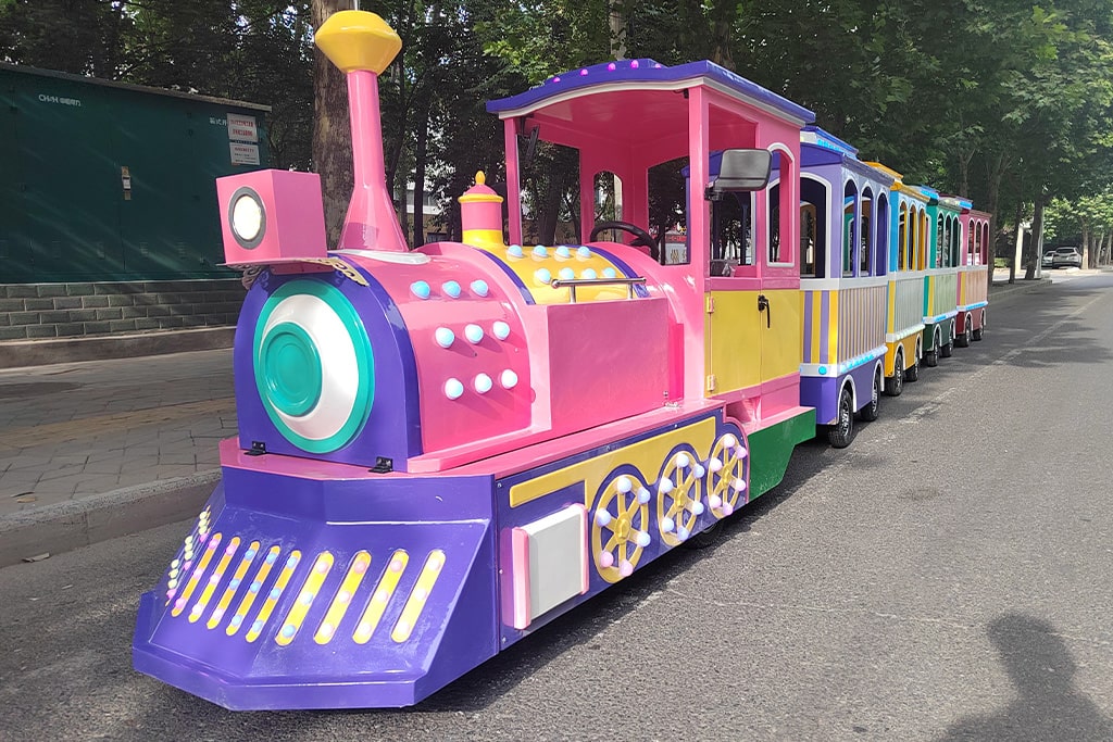 How Much Does a Kids Mini Train Ride Cost? - Hooplo Rides